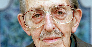 Norman Lewis (author) - Alchetron, The Free Social Encyclopedia