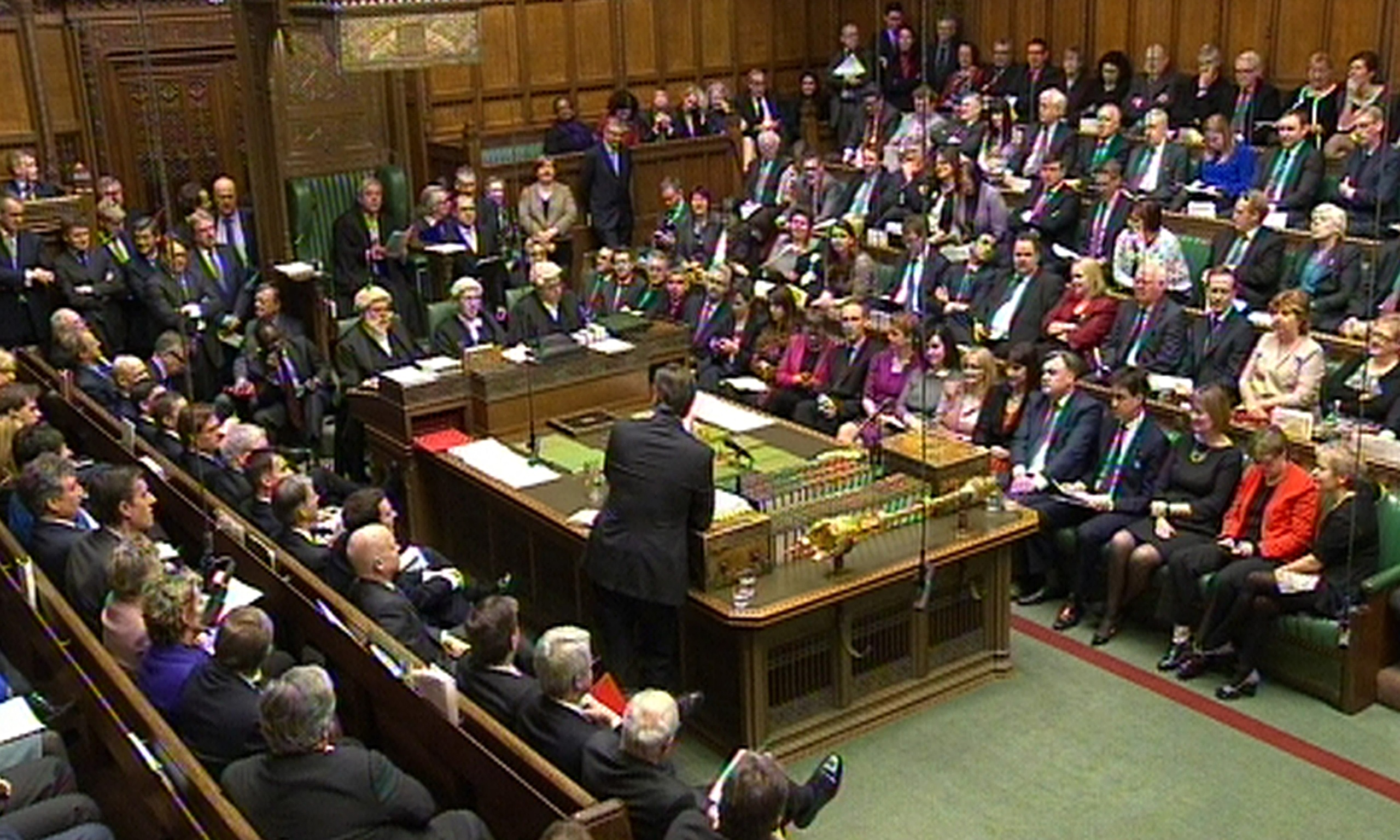  Noisy And Aggressive Prime Minister s Questions Puts Off Voters 